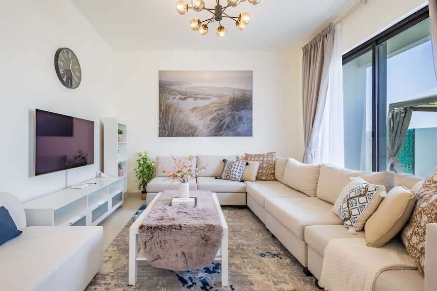 Conveniently Located To Airport & Expo City 4brtownhouse W/ Asstrm At Parkside2 - Dubai