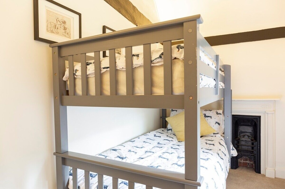 Dorney Windsor Unique & Cosy Stay For Upto 14 Guests. Ample Free Parking - Marlow
