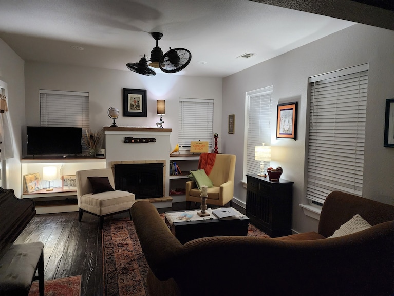Ethyl's Place - A Charming Place To Stay. - Texas