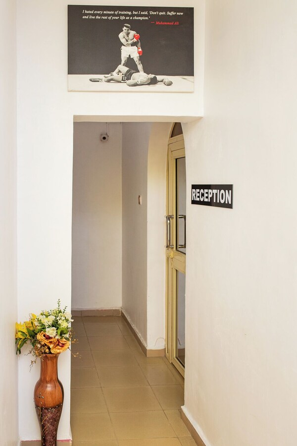 Nola's Lounge - Lagos, Nigeria