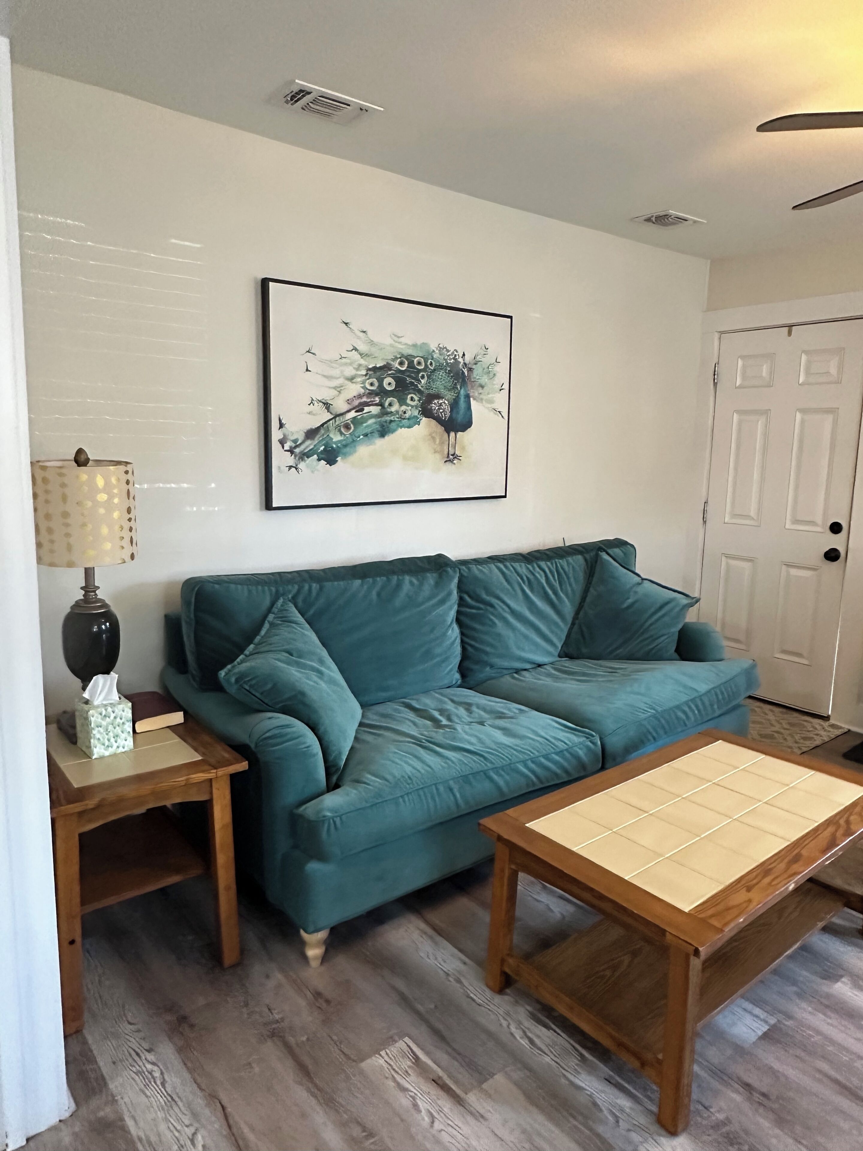 Comfort & Close To Everything - 샌앤젤로