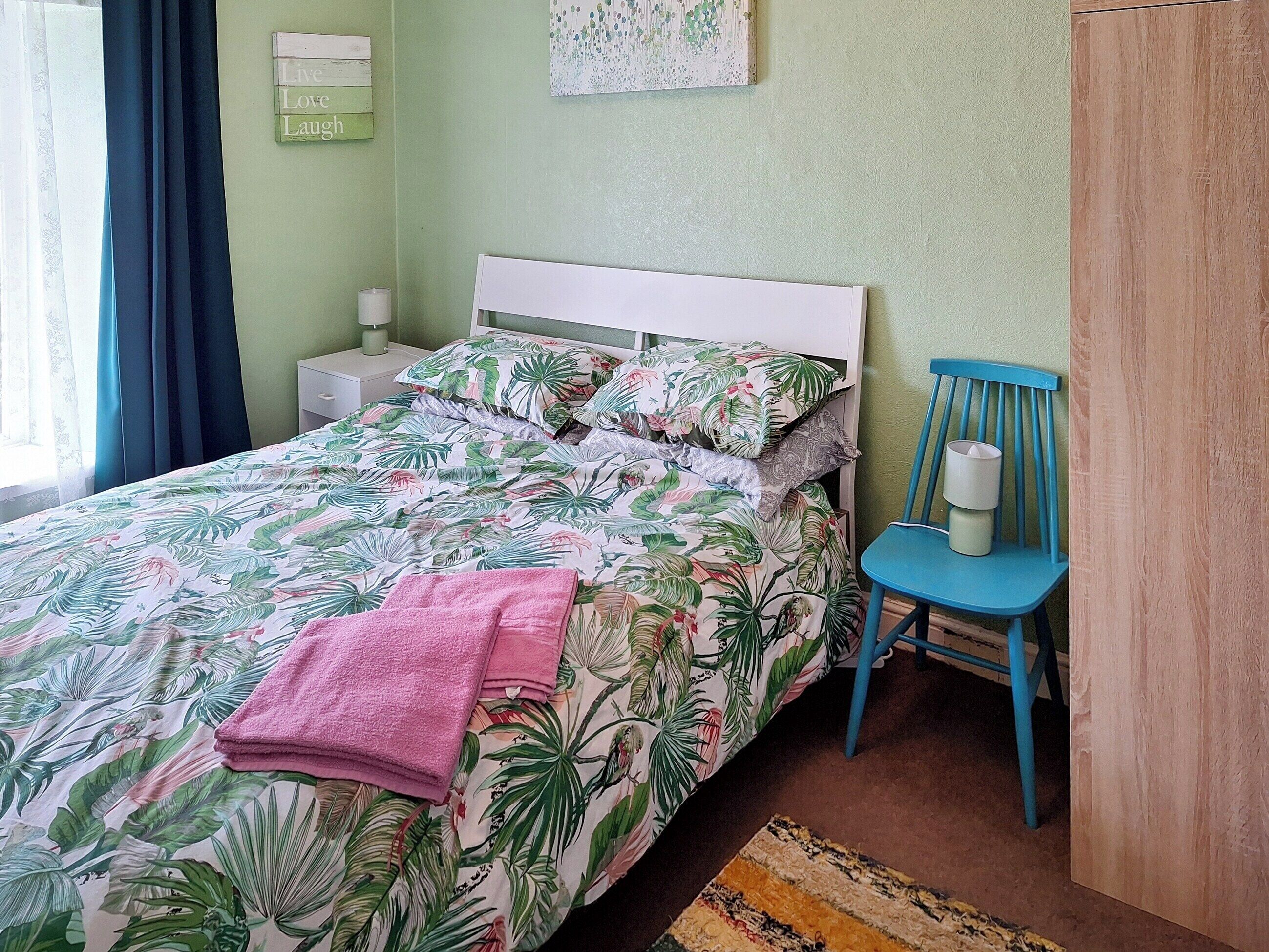 3 Bedroom Accommodation In Banwen Neath - Carmarthenshire