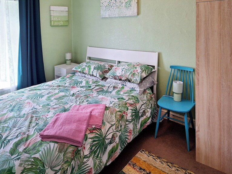 Alojamiento De 3 Habitaciones En Banwen Neath - Carmarthenshire