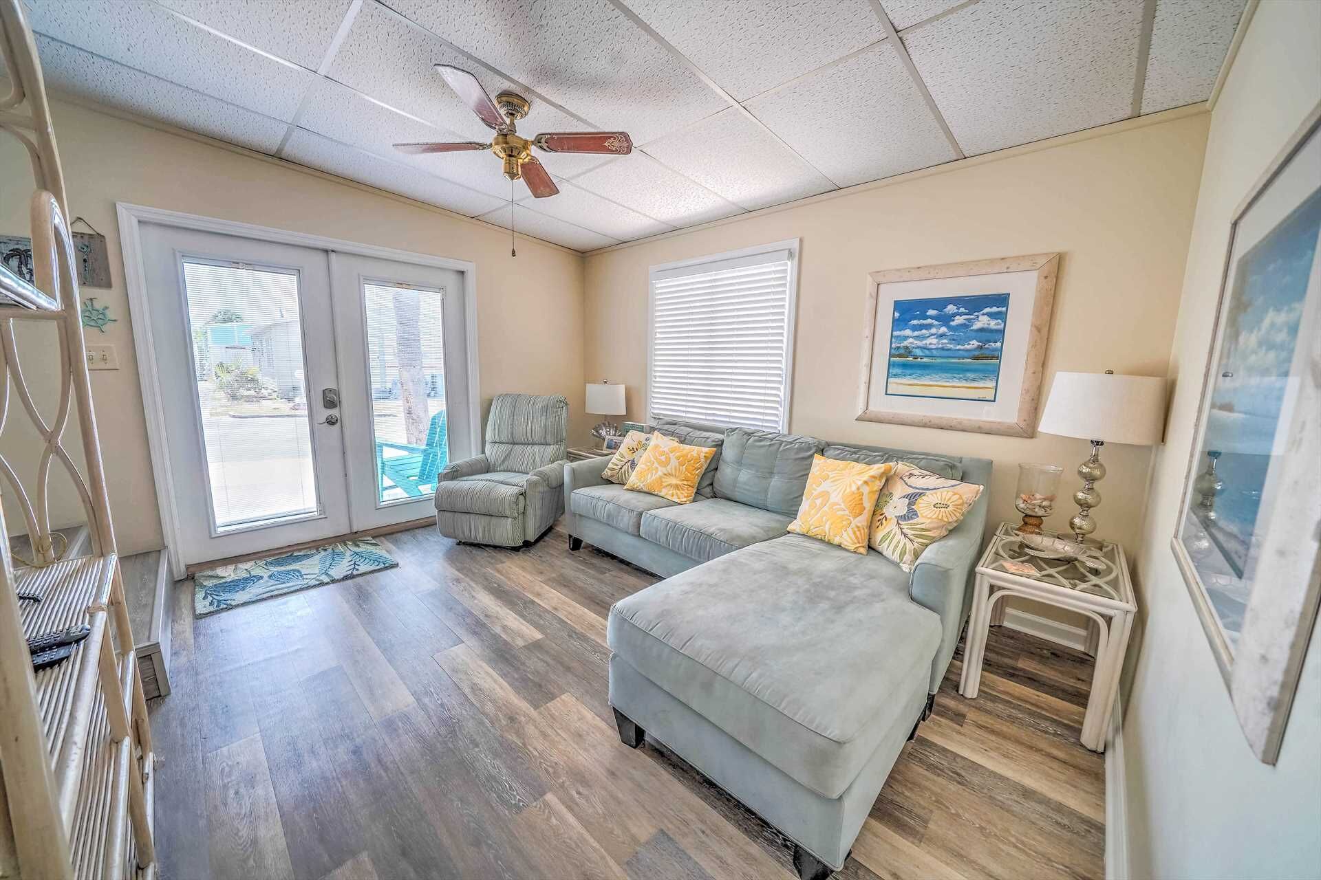 194 Marlin Dr. - Cute 2 Bedroom With Golf Cart! - Florida