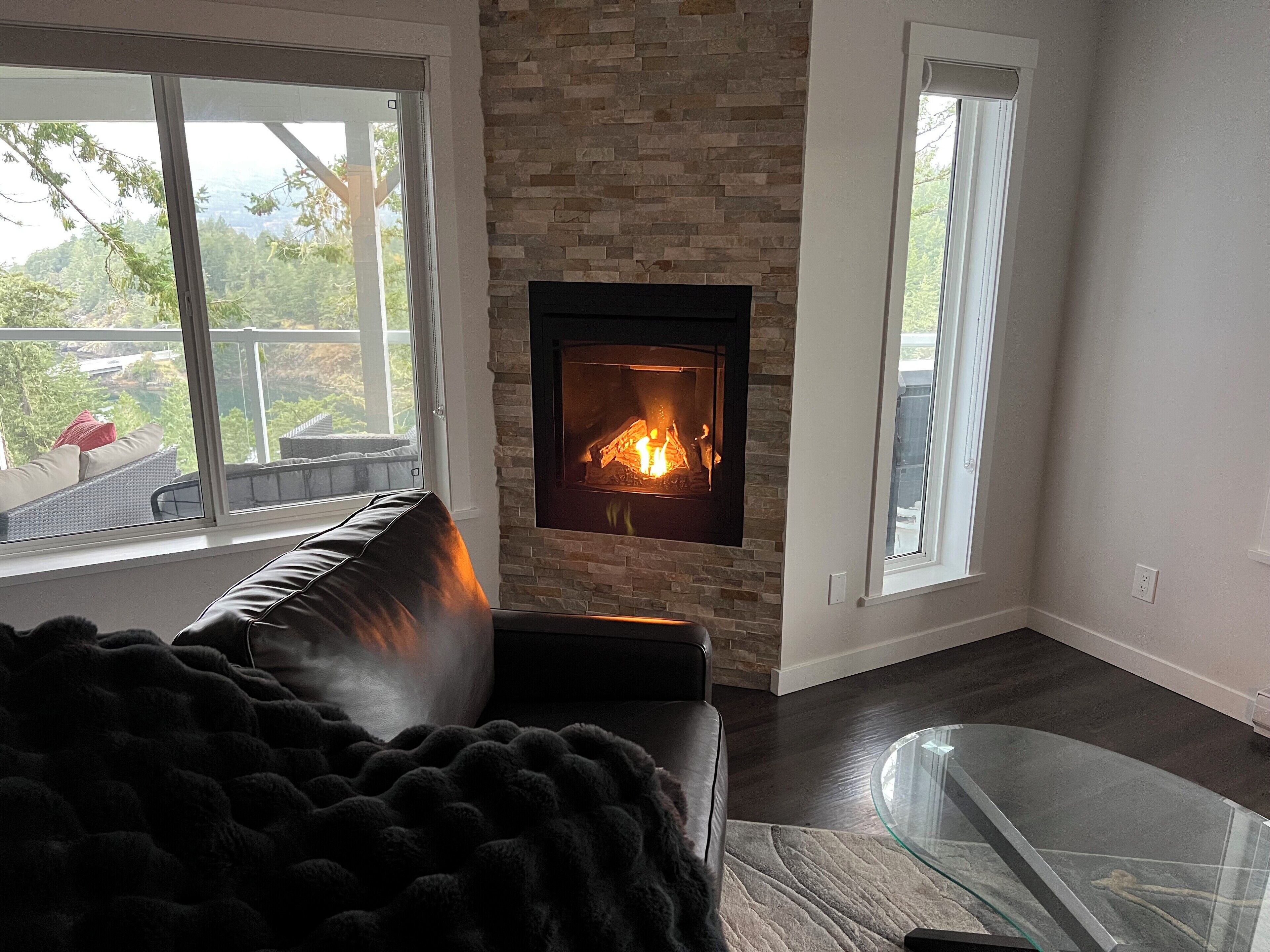 Oceanfront Suite Over Roche Cove Regional Park, Private And Pet Friendly! - Sooke