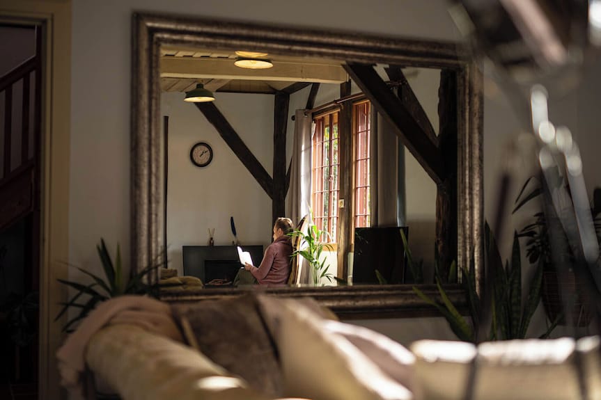 Poet's Ode - Featuring The Donkey Shed Movie Theatre - Tasmania