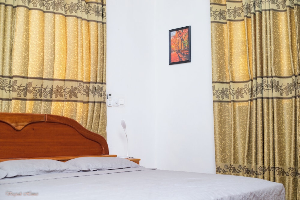 Vesgrah Homes Cozy Apartment With Super King Size Bed - Kumasi