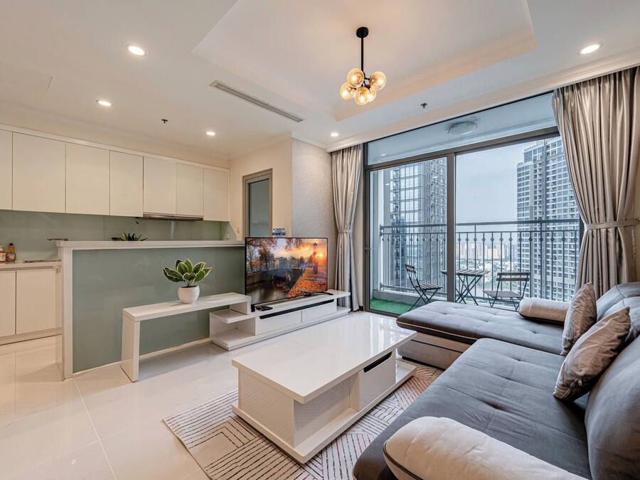 Apartamento, 3 quartos, varanda, Vista para a cidade | Sala de estar