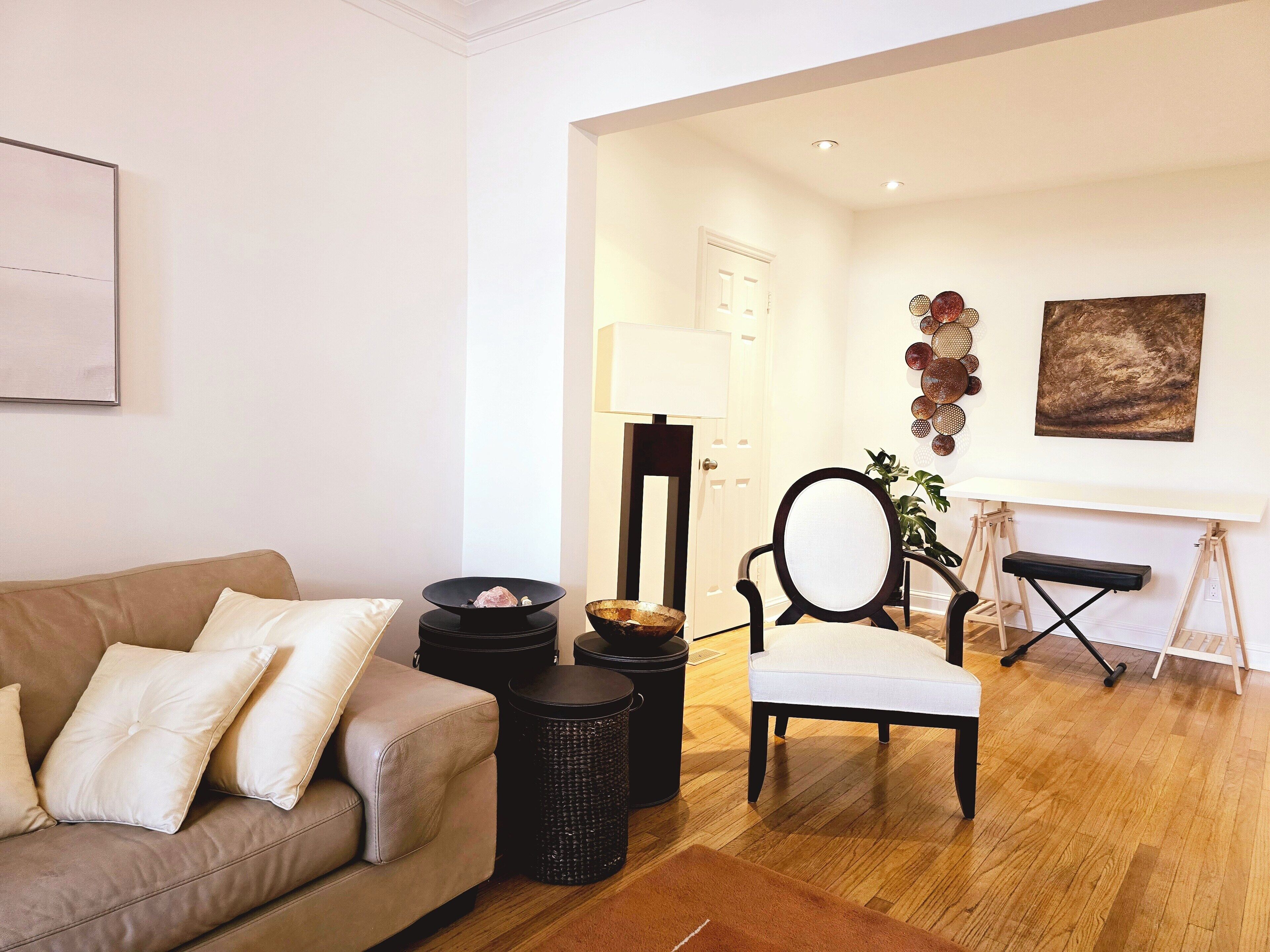 Midtown Toronto Apartment - Toronto