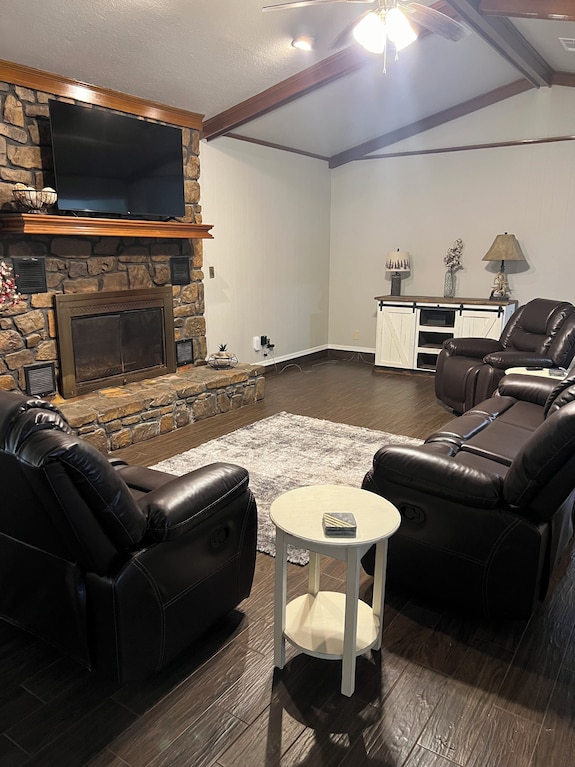 Farm Living, Spacious And Private Location - Greenwood, AR