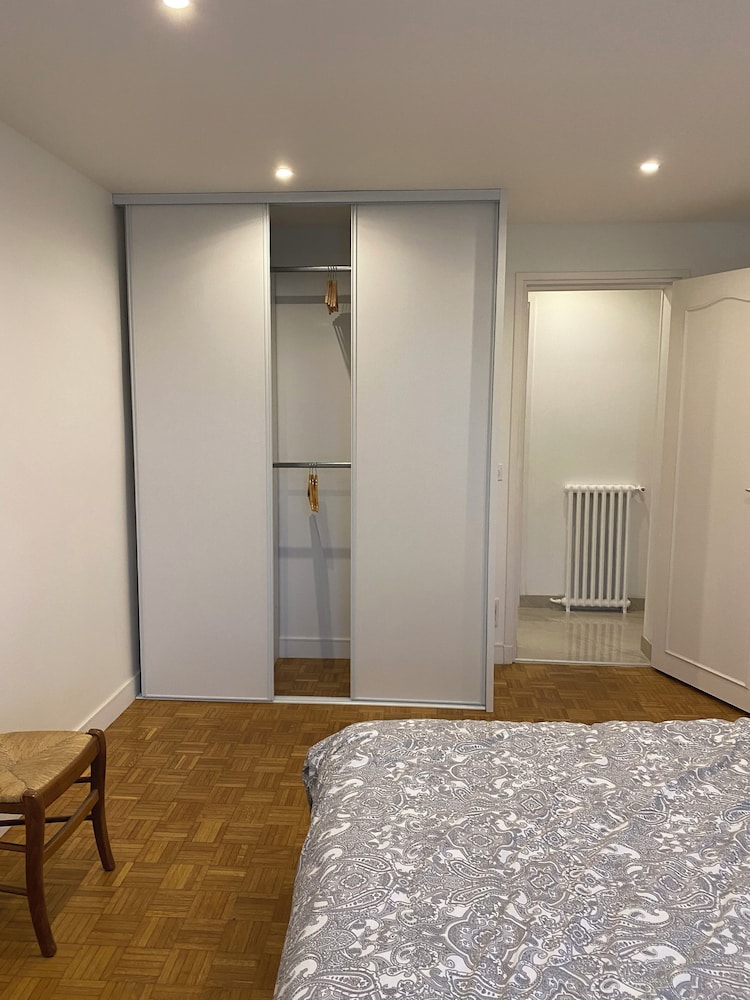 Appartement Haut Standing - 7 Couchages + 2 Sdb, Au Rez-de-chaussée - L'Isle-Adam