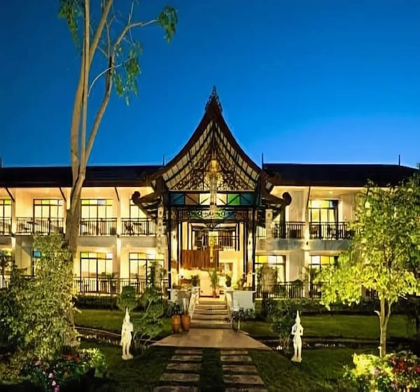 Radateeree Boutique Resort - Doi Saket District