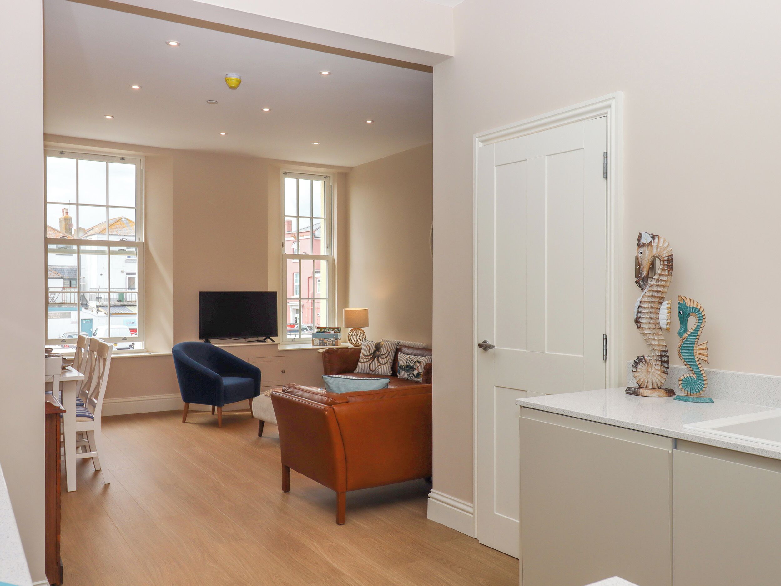 2 Sea Otter House, Pet Friendly In Teignmouth - Shaldon