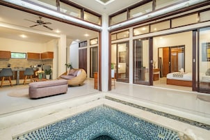 Piscina interior
