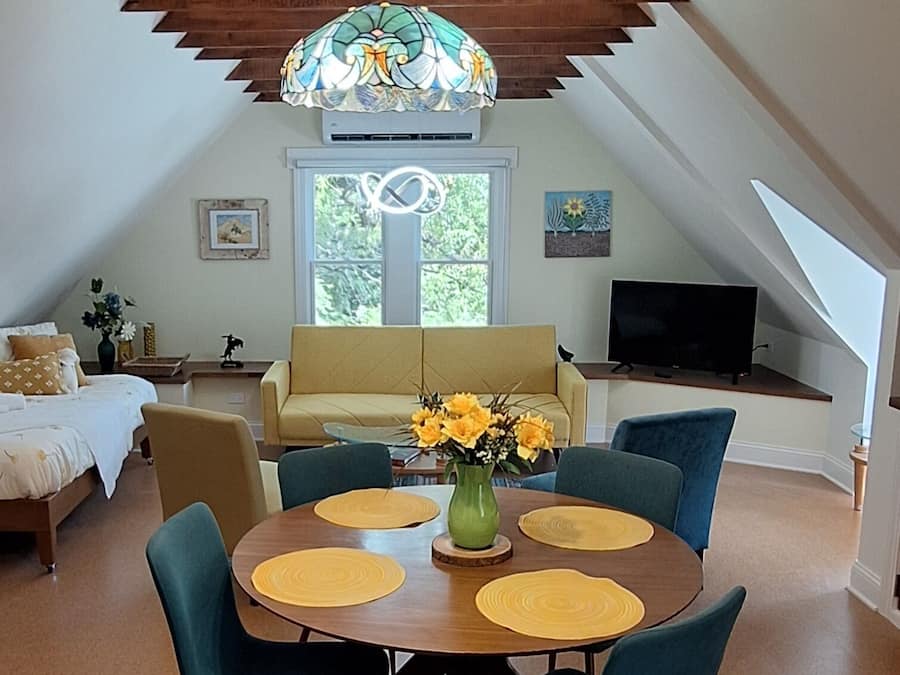 Apartamento design, banheiro privativo (The Oak Park Loft) | 2 quartos