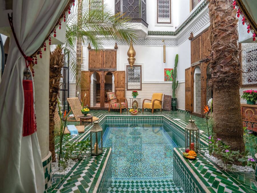 Quartos insonorizados, berços/camas para crianças grátis, Wi-fi grátis