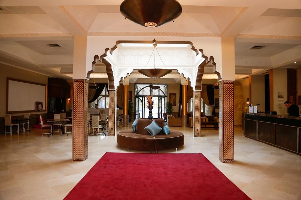 Le Palais Paradis , Un Palais De 30 Chambres à Deux Pas De Marrakech - Marrákes
