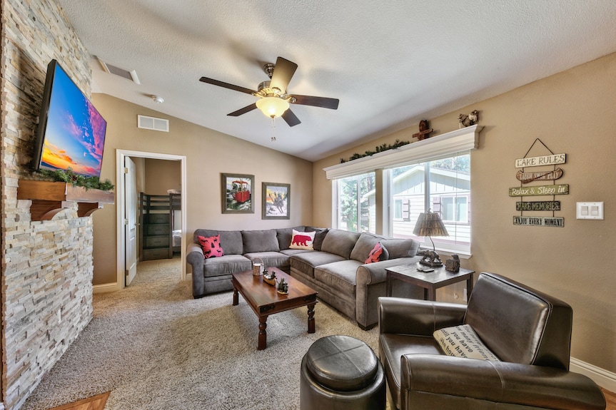 #15-cnvnt 4b3b Fits 8ppl, 15 Mins Walk To Heavenly - South Lake Tahoe, CA