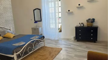 Quarto casal clássico | Wi-Fi de cortesia