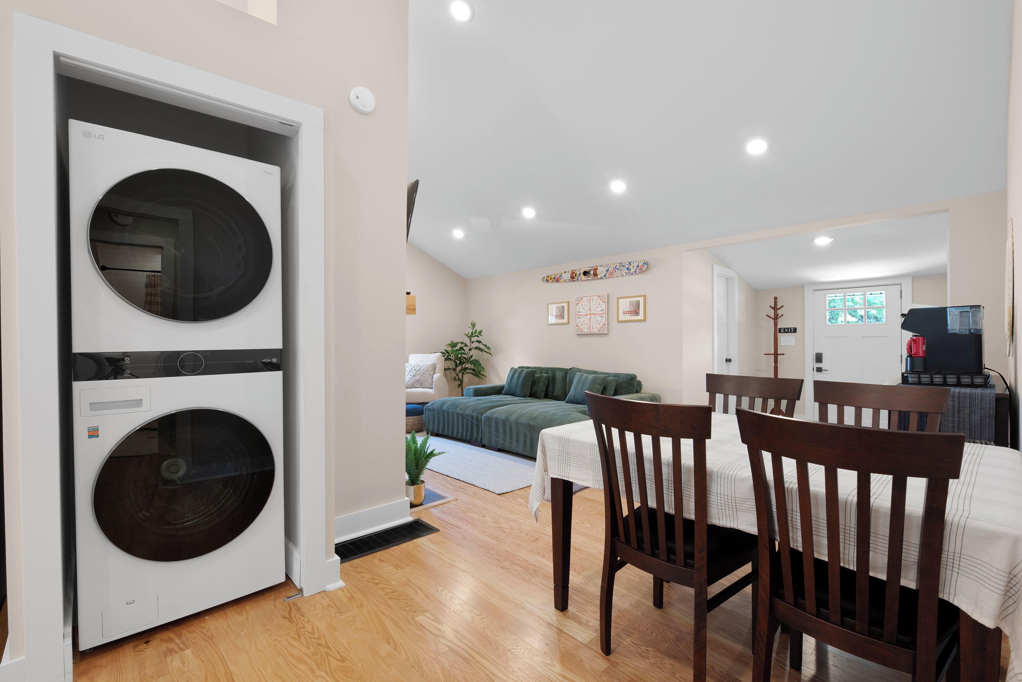 Cruise Buckeye Lake In A 6-seater Golf Cart & Unwind By The Fire Pit - Ohio