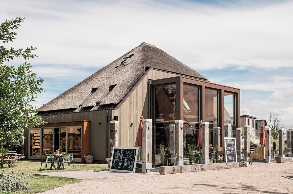 Cozy Tent Lodge With Kitchen - Callantsoog