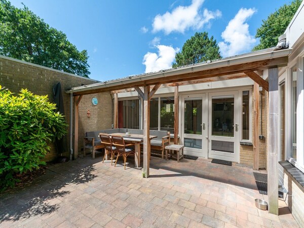 Bungalow In Sint Maartenszee Near Beach - Callantsoog