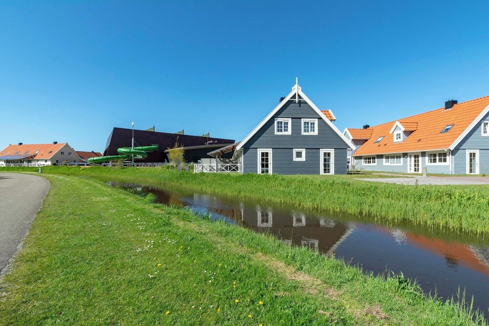 Villa In Julianadorp Near Sandy Beach - Texel