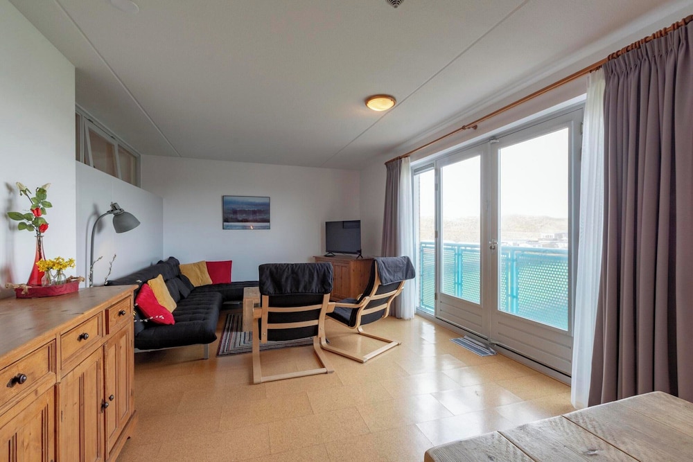 Furnished Seaside Apartment - Julianadorp