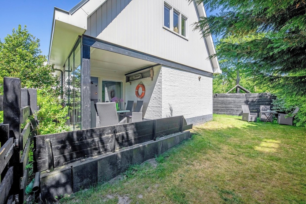 Holiday Home In De Koog Near Beach - Texel