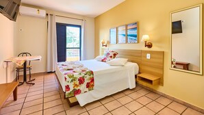 Quarto Duplo Sénior, não fumadores | Secretária, Wi-fi grátis, roupa de cama fornecida 