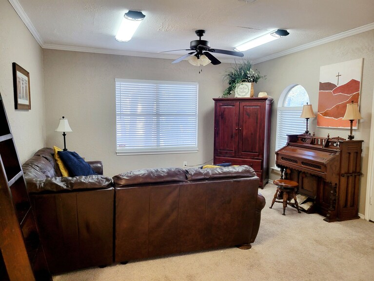 Private Guest House In Sought After Colleyville. - C&A, North Richland Hills