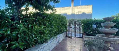 Vila, 2 quartos | Jardim