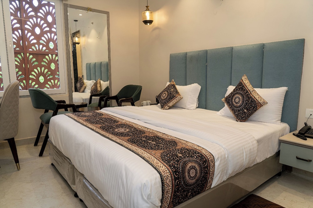 Hotel Anant Inn - Varanasi