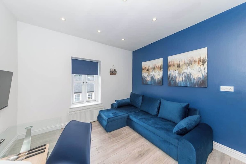 Ibex House |2bed Fully Equipped Flat/free Parking - Reading Station