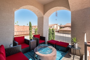 Casa, 5 quartos | Terraço/pátio interior