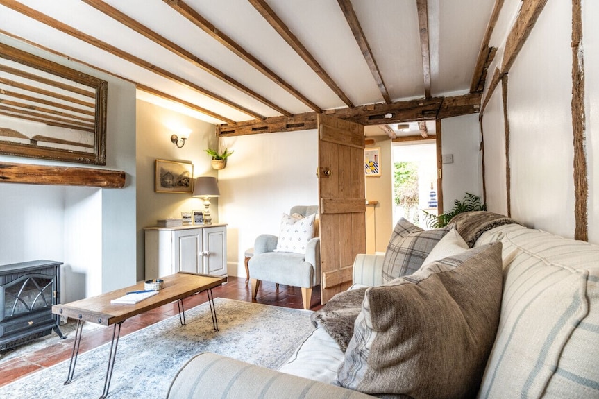 Poppy Cottage - Cosy 2bd Home, Perfect For Family - Gloucestershire