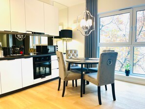Apartamento Clássico | Refeições no quarto
