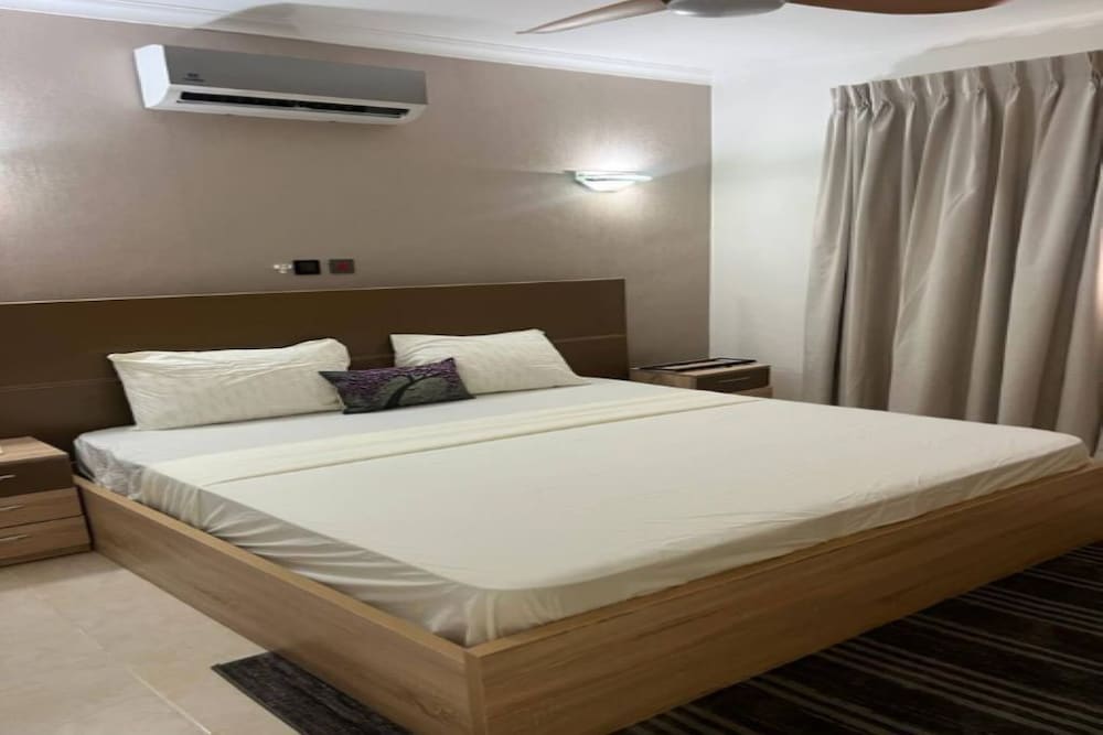 Entire rental unit in Accra, Ghana - Accra | Vrbo