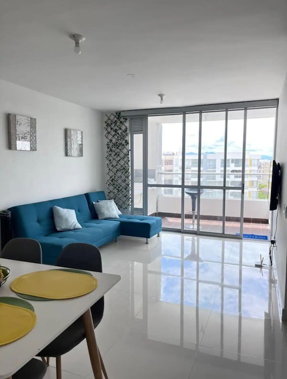 Cozy 3-bedroom Condo With Ac, Wifi In Charming Ricaurte - Girardot