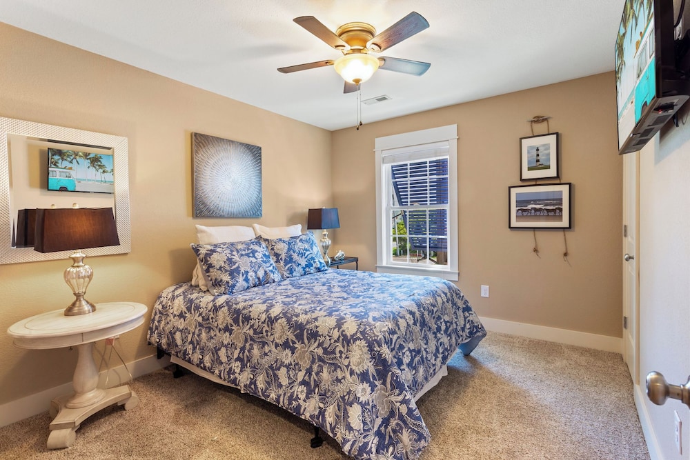 5178 Sea-Cryst * 3 Min Walk to Beach - Kill Devil Hills | Vrbo