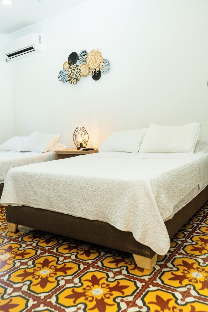 Escape to Paradise: Ocean Views and Comfort in San Andrés 5-bedroom ...