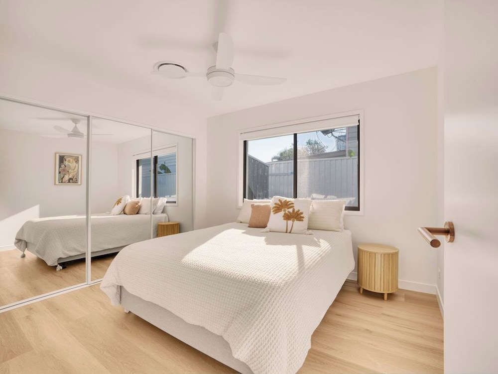 Spacious 4-bedroom House With Wifi, Pool And Ac In Burleigh Qld - Gold Coast