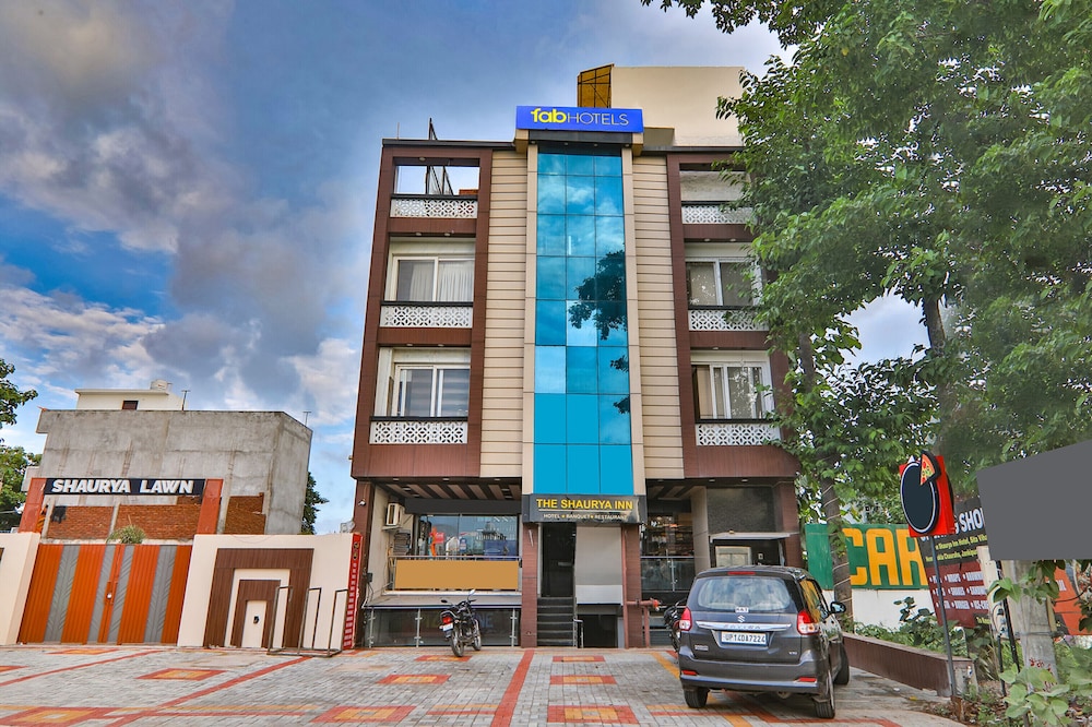 Fabhotel Shaurya Inn - Lucknow