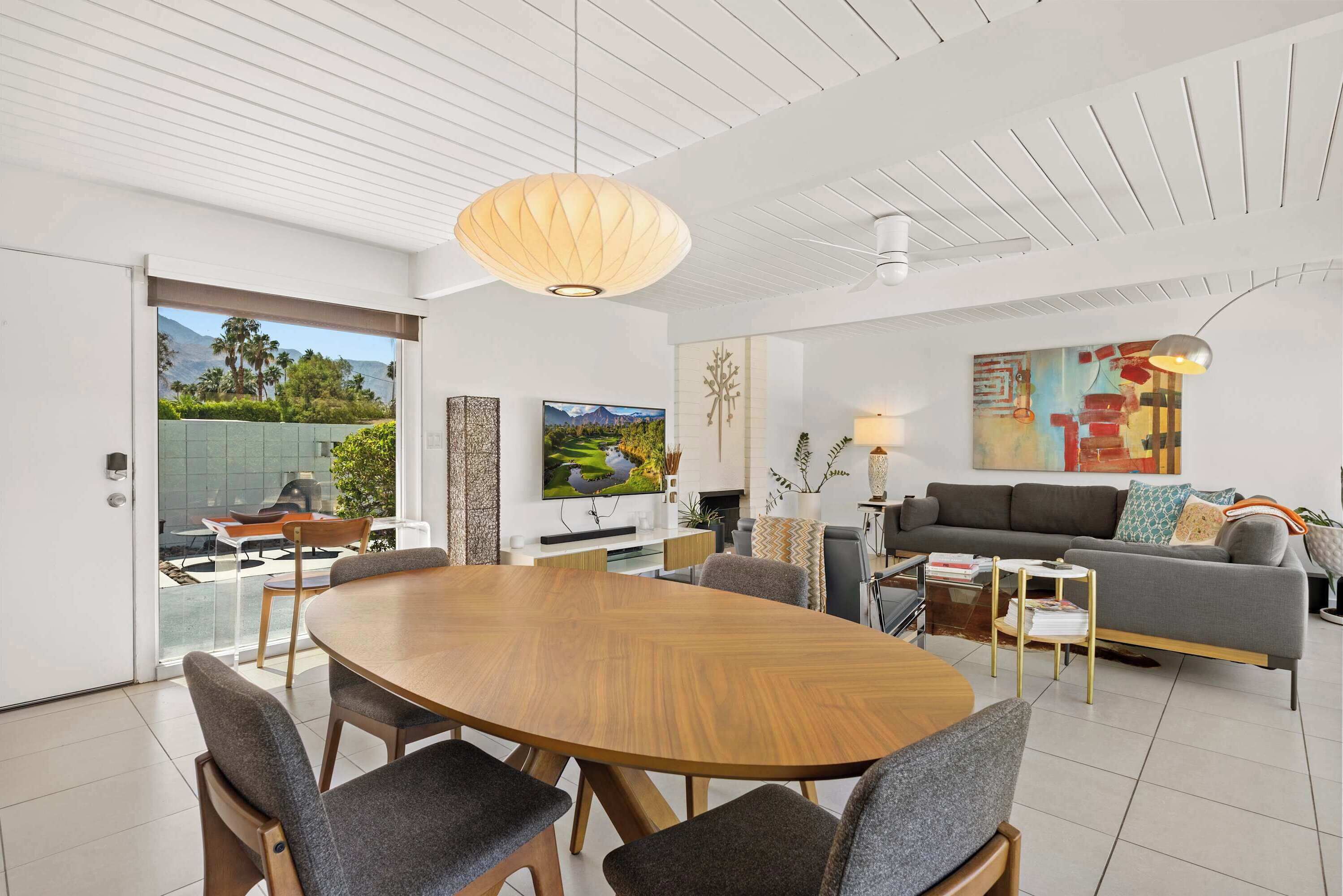 Alexander Escape Historic Alexander Home - Palm Springs