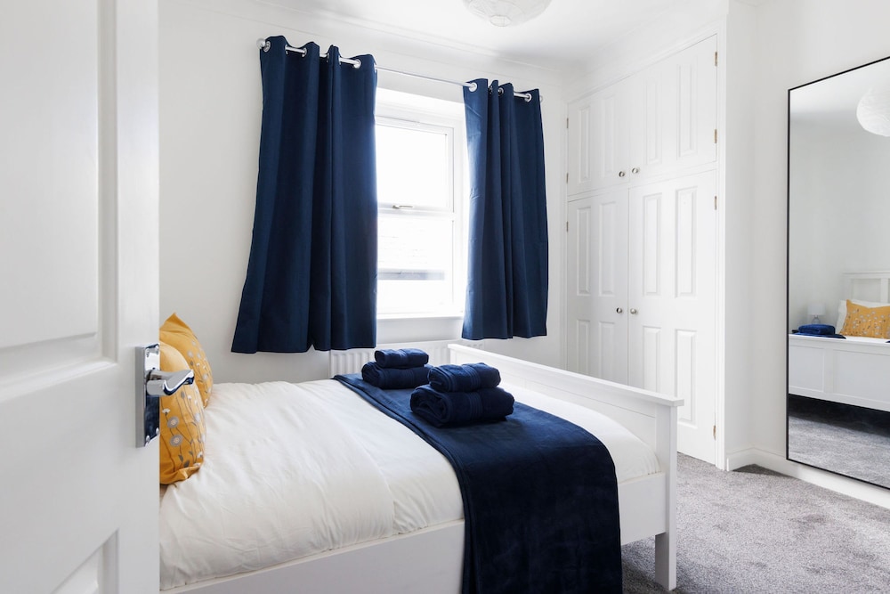 Two Bed Apartment With Sea Views In Bognor Regis - Bognor Regis