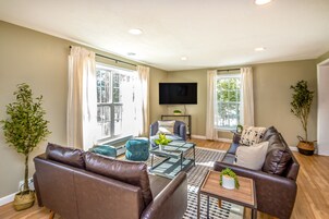 Casa, 3 quartos | Sala de estar