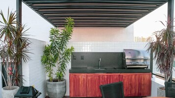 Estúdio Básico | Terrenos do alojamento