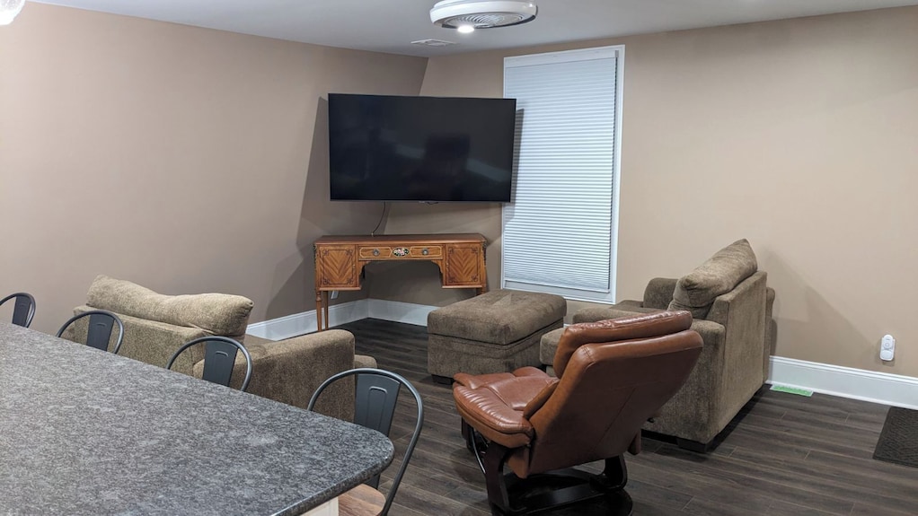 Downtown Grand Rapids 2nd Floor Unit 3beds 3baths Ensuite Heritage Hill Home - Calvin University, Grand Rapids