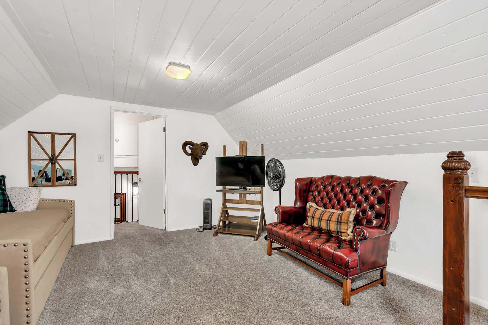 Cc Cabin | Full Game Room! Wrap Around Deck! - Shaver Lake, CA