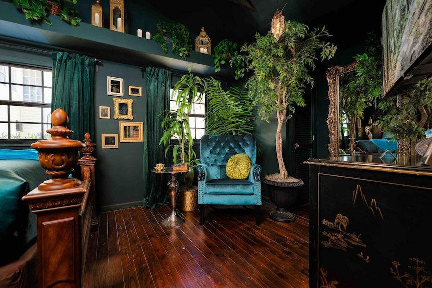 Enchanted Forest: A Magical Luxury Studio - Jacksonville, FL